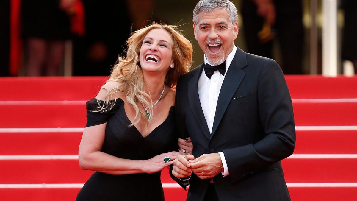 Auszeichnungen: Julia Roberts und George Clooney teilen Golden Globes aus