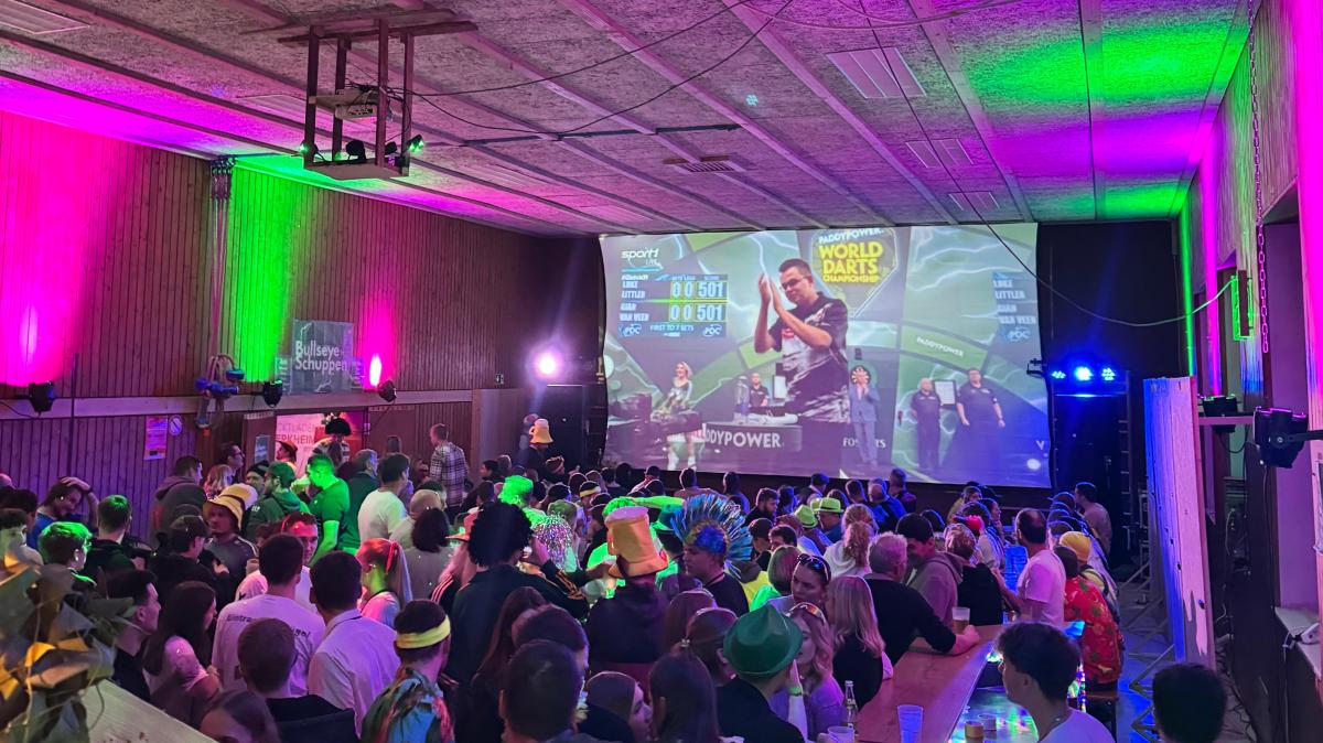 Erste „PDW Pitch dich weg“-Hobby-Darts-WM feiert gelungene Premiere in ...