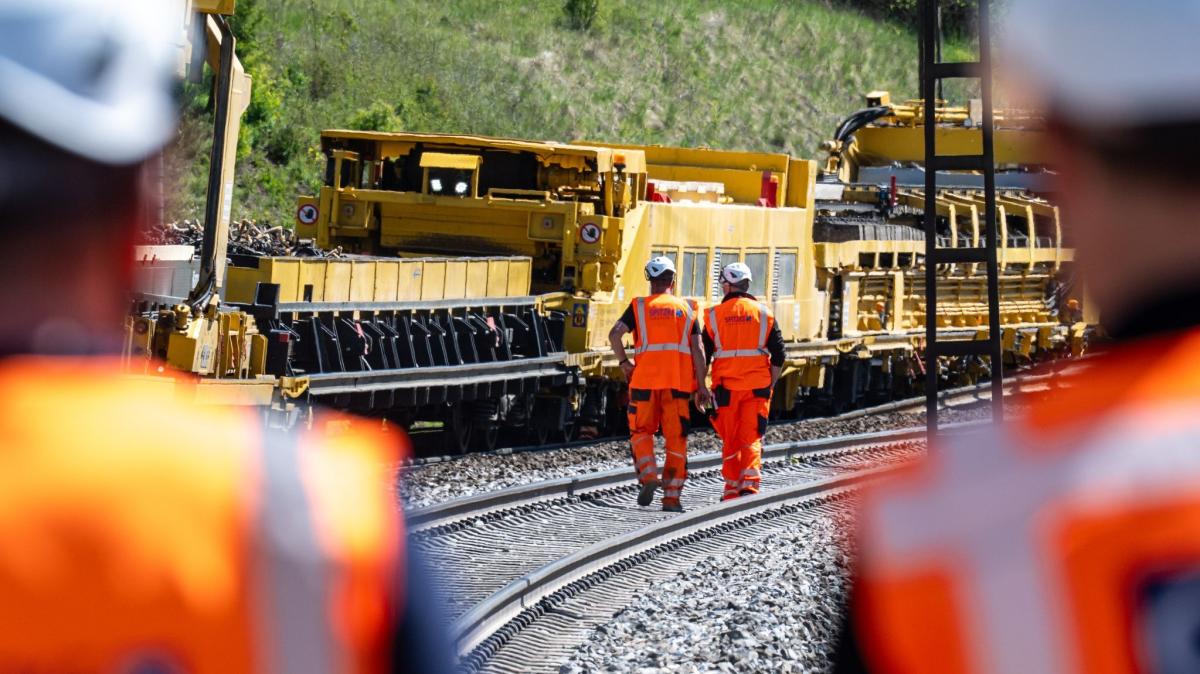 Würzburg: Wer mit der Bahn reist, braucht im Mai aktuell Geduld ...